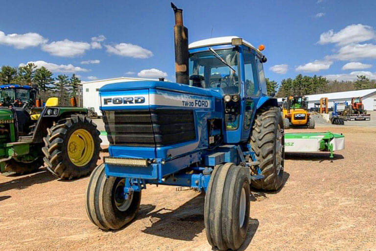 The TW-30: First of the big Fords... - Tractor Zoom